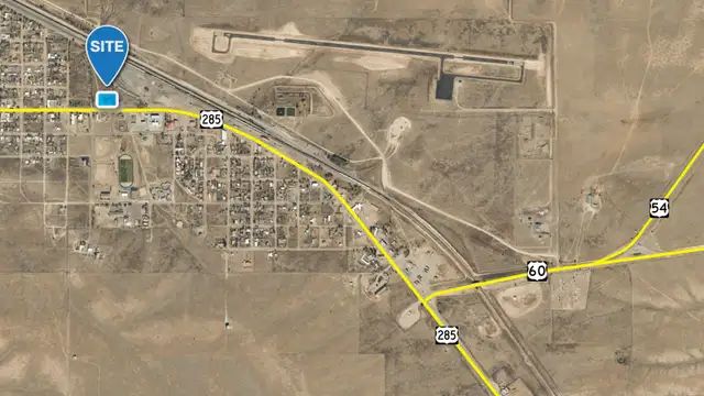 Former C-Store at the Junction of Three Major Highways