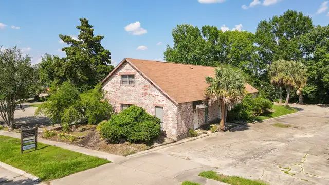 Owner-Occupant Opportunity in Colonial Dr Office Corridor