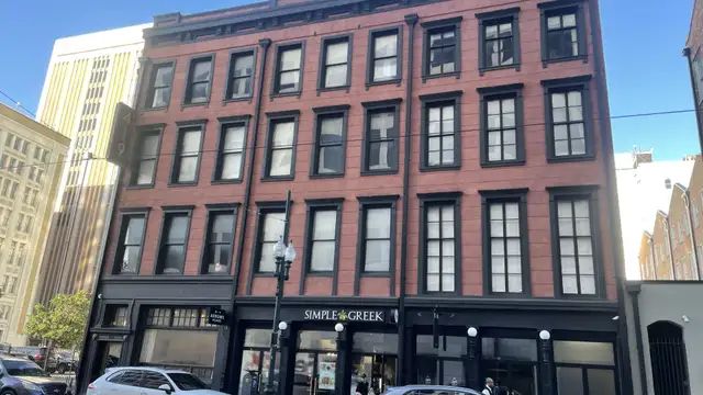 New Orleans CBD Retail on the Streetcar Line